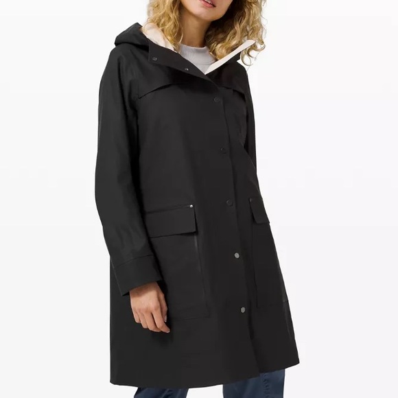lululemon athletica | Jackets & Coats | Lululemon Into The Drizzle ...